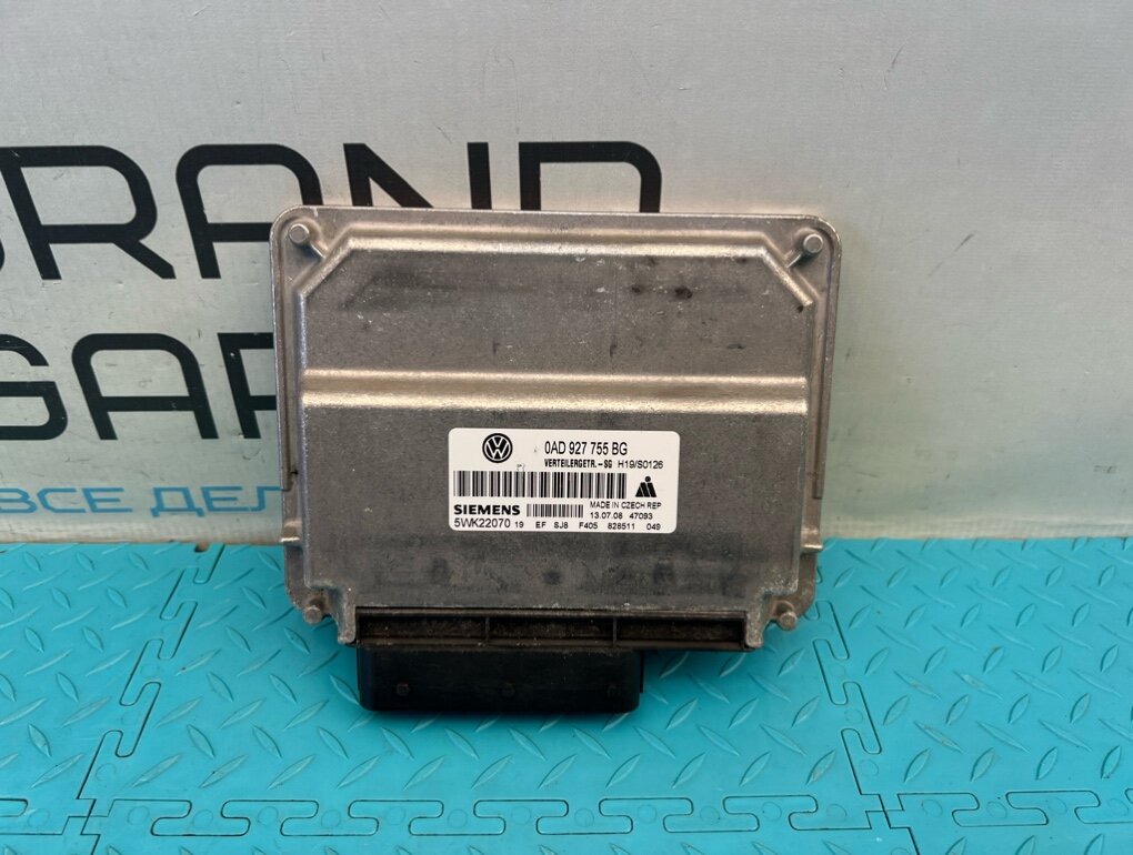 Блок раздатки Volkswagen Touareg 2008 7L6 BHK 3.6 OEM 0AD927755BG