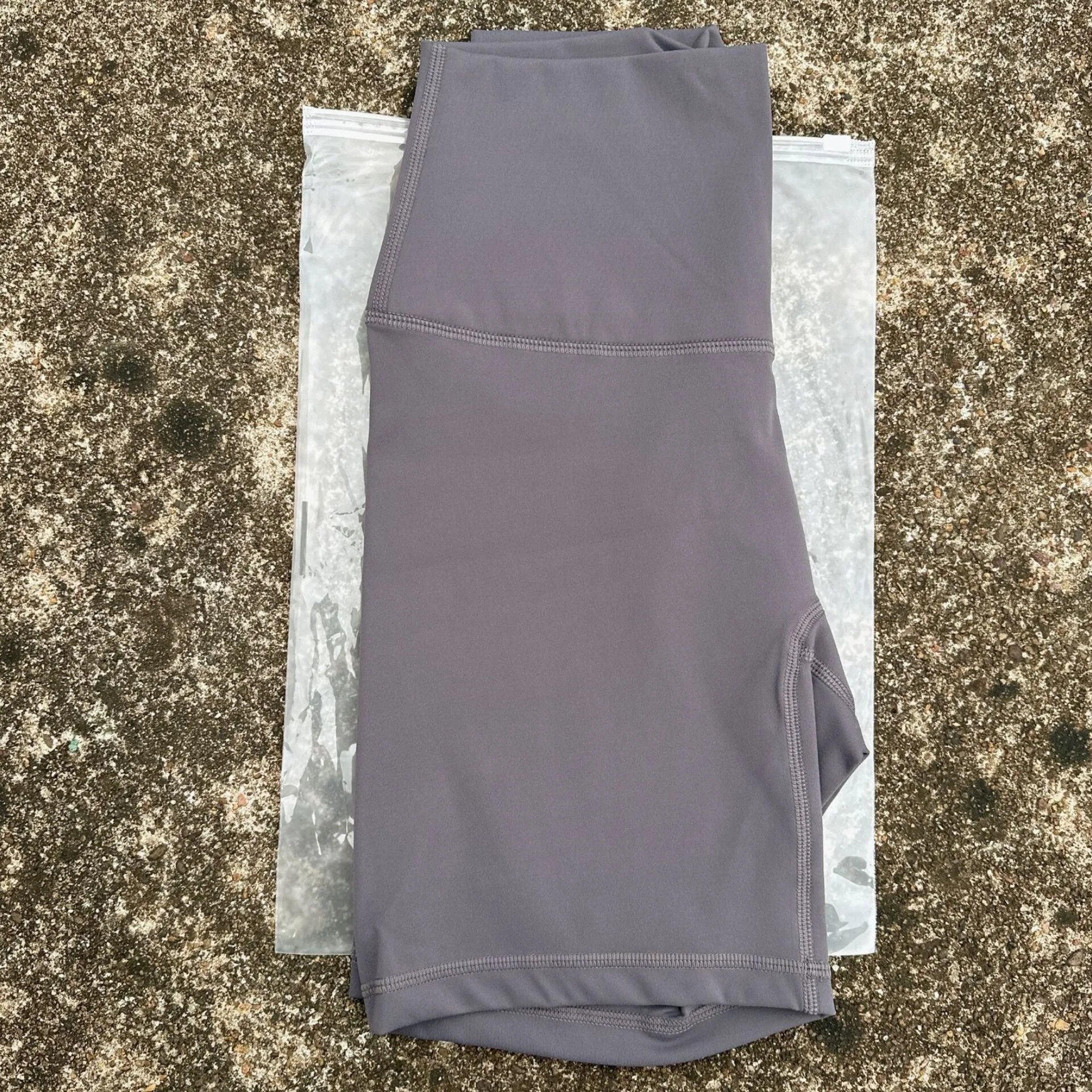 Шорты спортивные