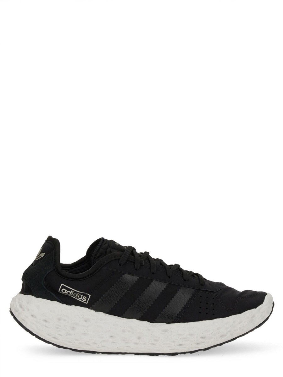 Кроссовки adidas, размер 4.5 UK, черный
