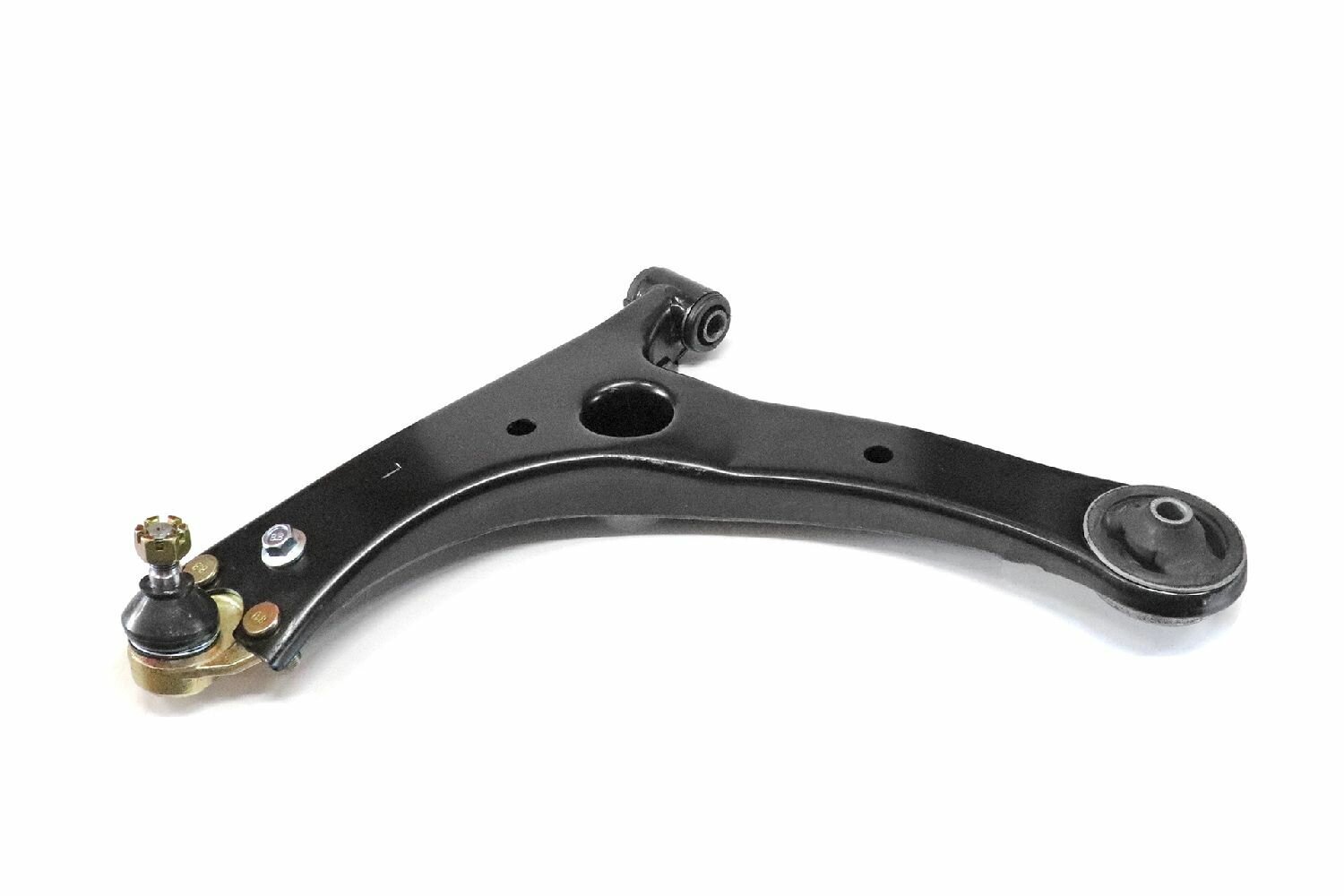 Рычаг передний левый SOLANO (B2904100)