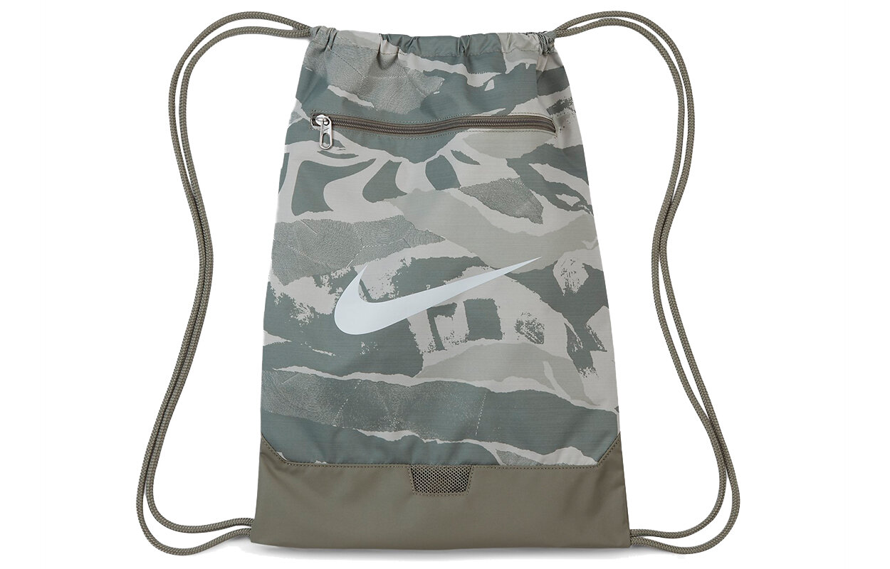 Сумка NIKE, фактура пэчворк