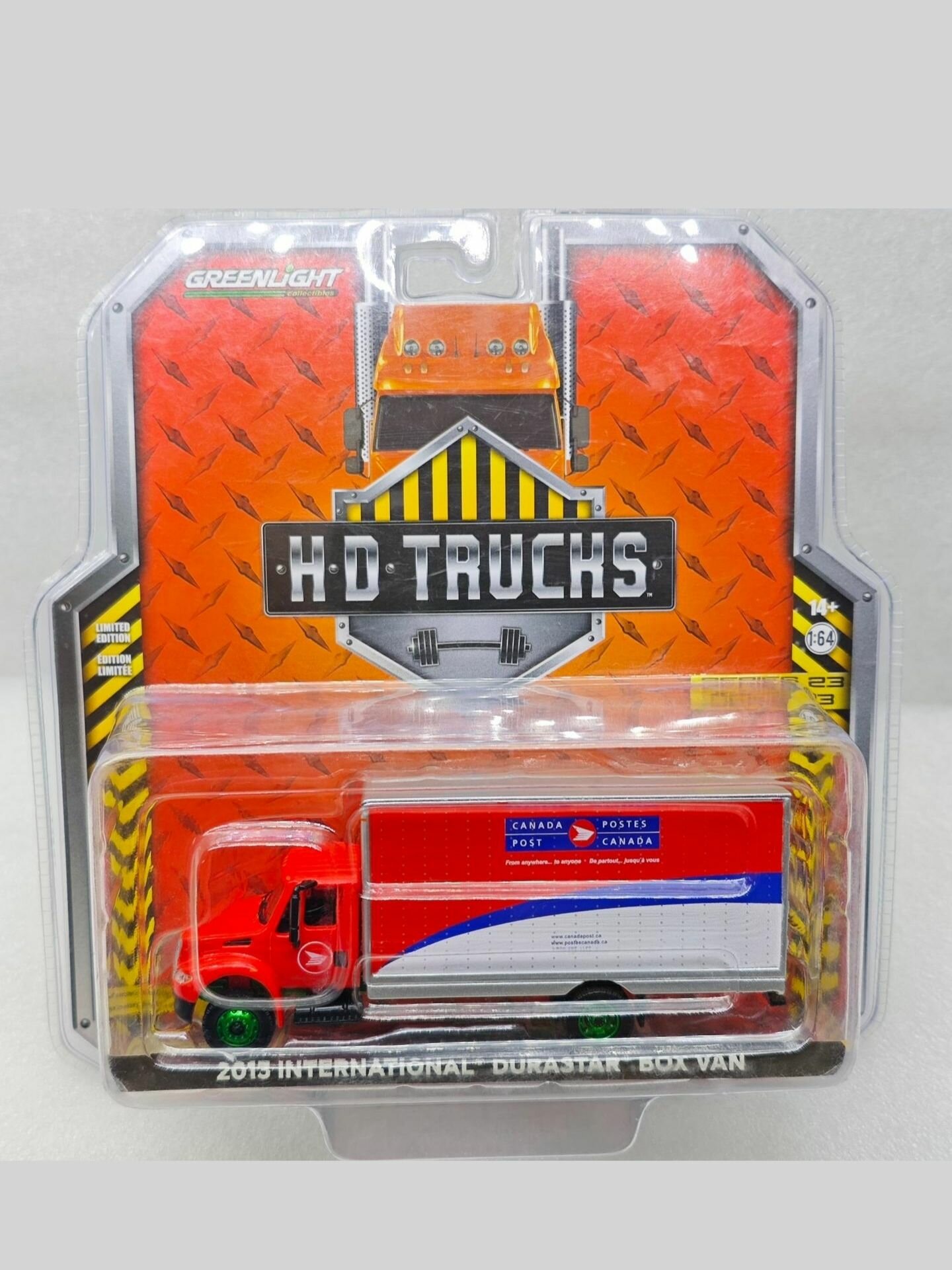 Машинка GreenLight 1/64 2013 International Durastar Box Truck Van - Canadian Postal Vehicle Green machine Die-cast Alloy Car Model Collection Toy Gift