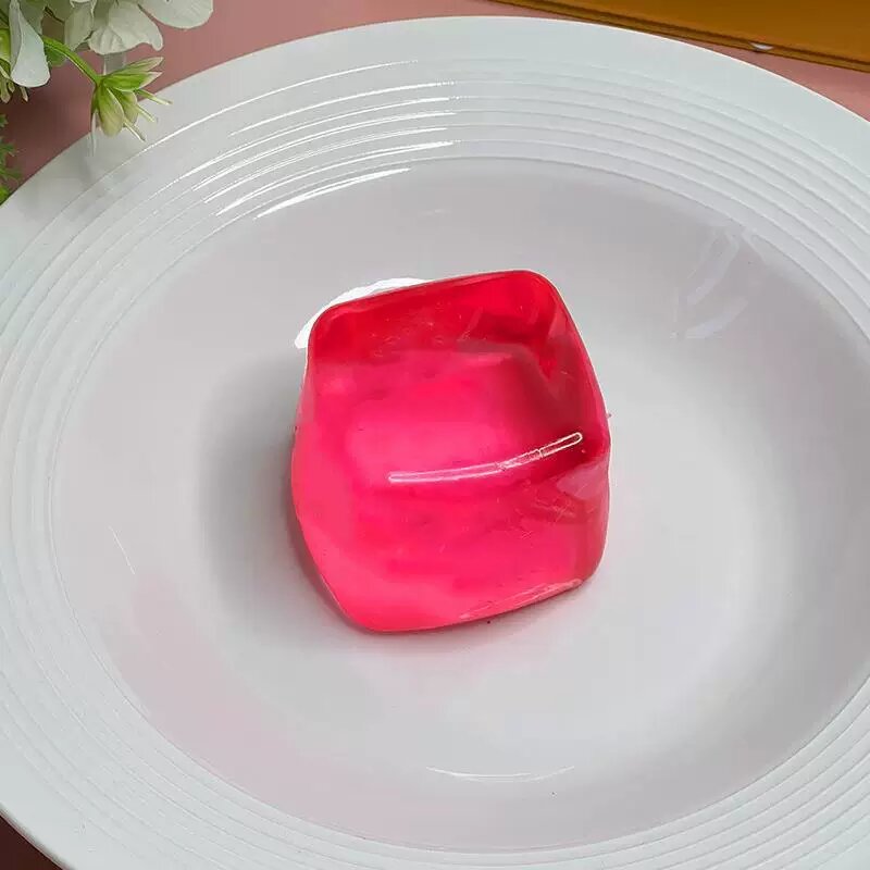 Прозрачный красный ледяной куб из мальт-сахара для снятия стресса, безопасный нетоксичный силиконовый шар, 1 шт