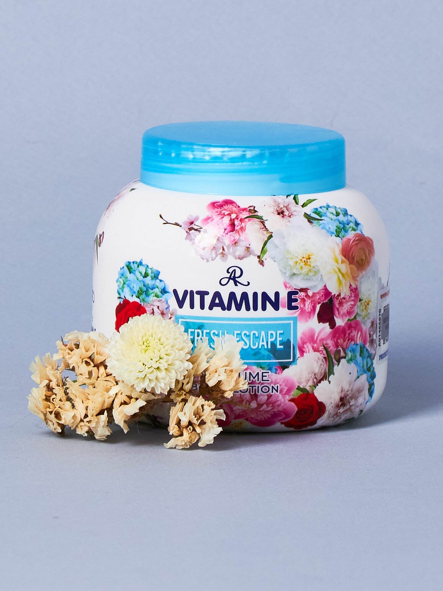 ARON Лосьон для тела "Витамином Е" 200 г Vitamin E Perfume Body Lotion Fresh Escape