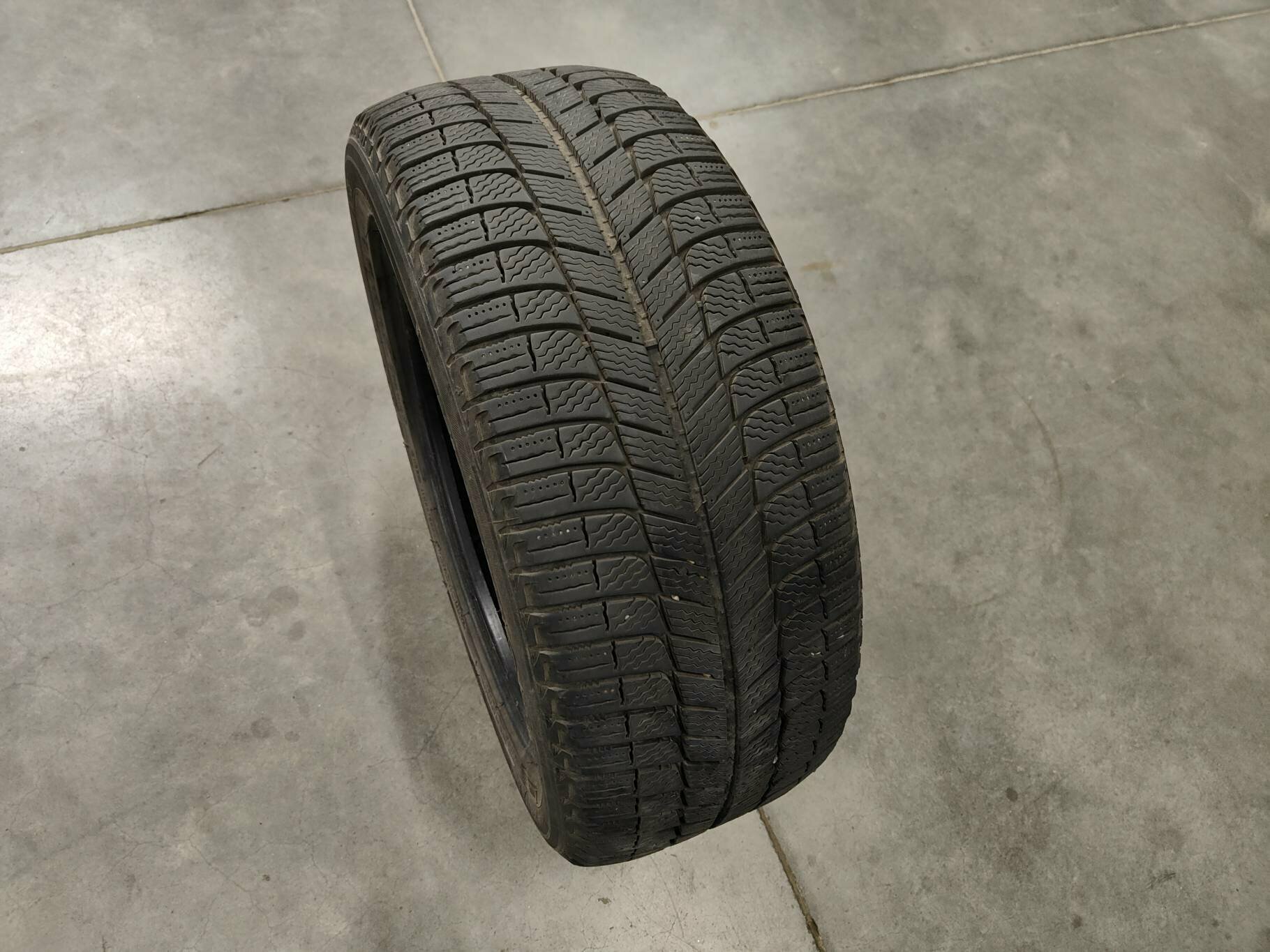 Шины Michelin X-Ice XI3 225/50 R17 98H БУ Зимние нешипованные Износ 35% арт.52727