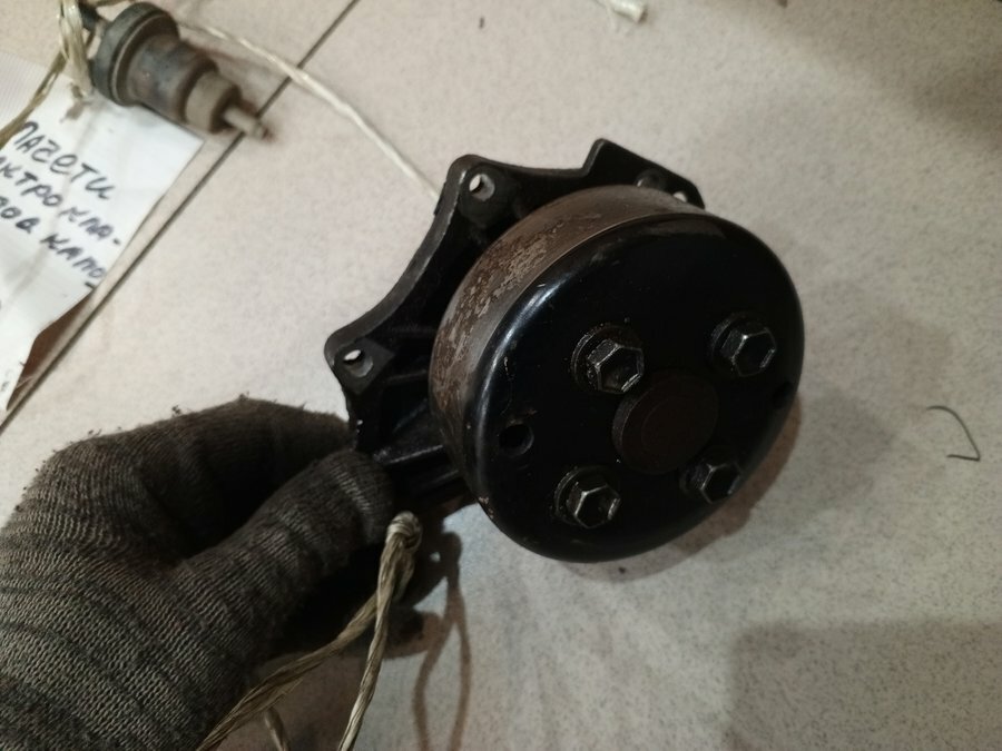 Насос водяной (помпа) от Toyota Camry XV40 2006-2011