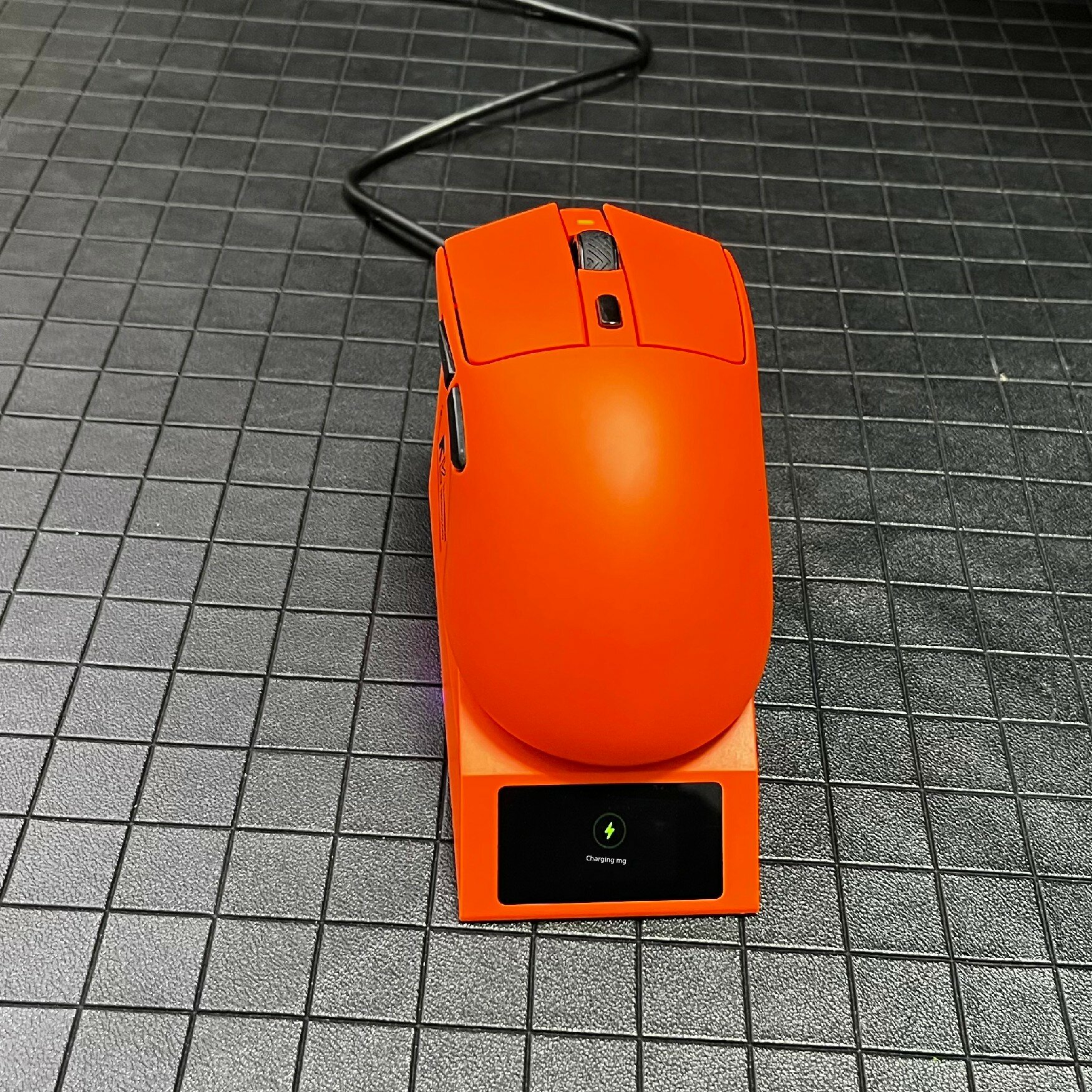 Беспроводная легкая мышь Daryou CM620 Extreme с двумя режимами работы и док-станцией для зарядки Airship, аналогичная