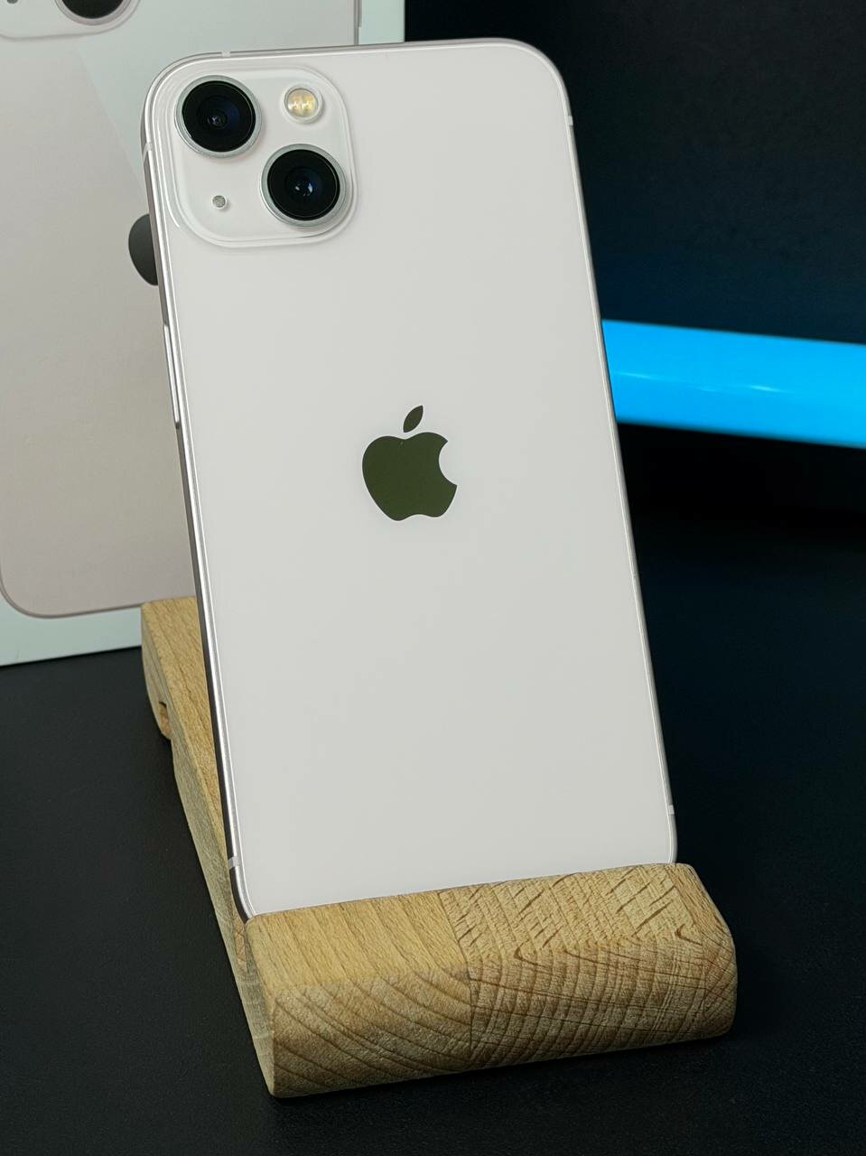 Смартфон Apple iPhone 13 128 ГБ, nano-SIM + eSIM, розовый