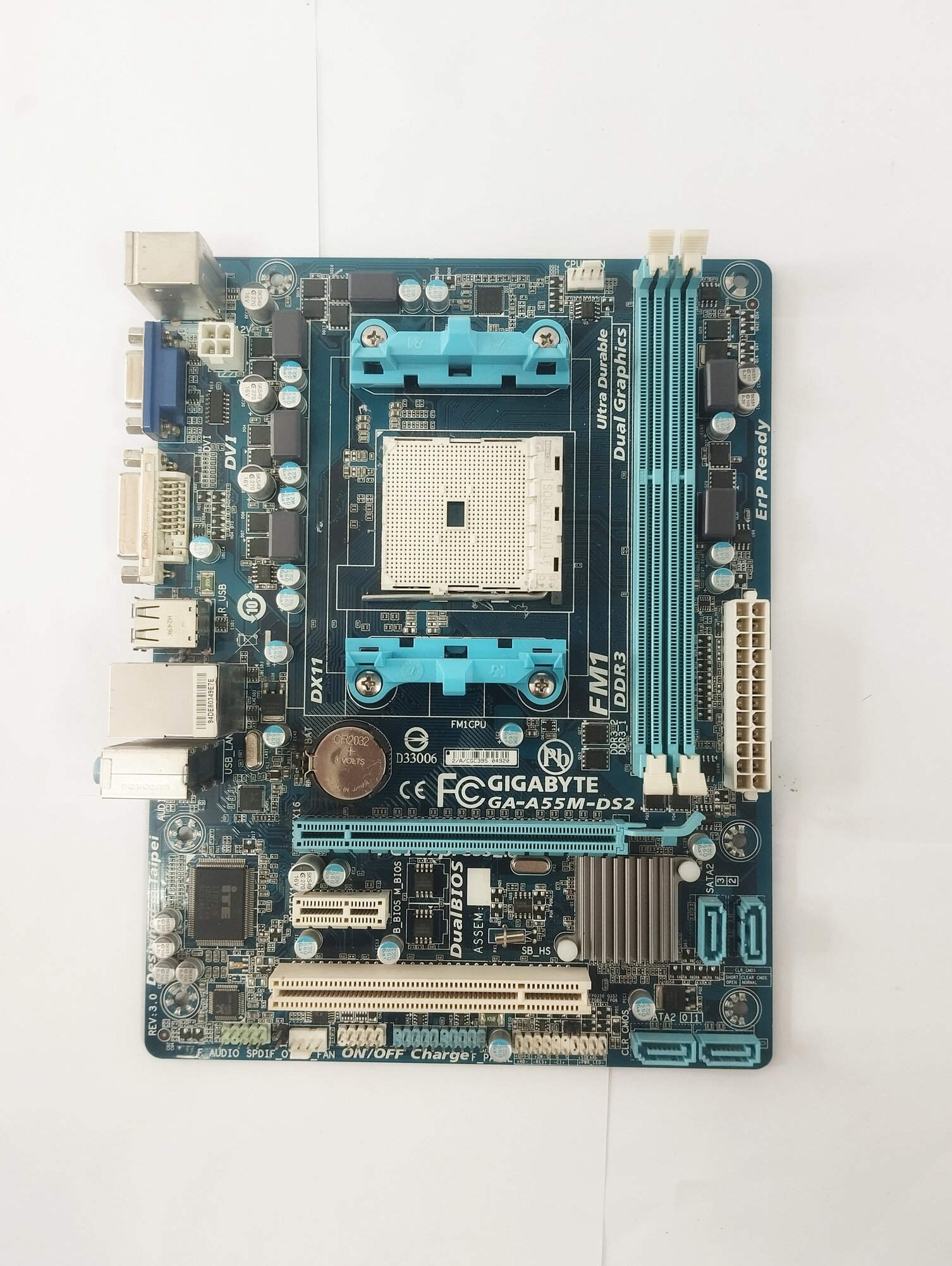 Материнская плата GigabyteGA-A55M-DS2 FM1, 2xDDR3, Micro-ATX