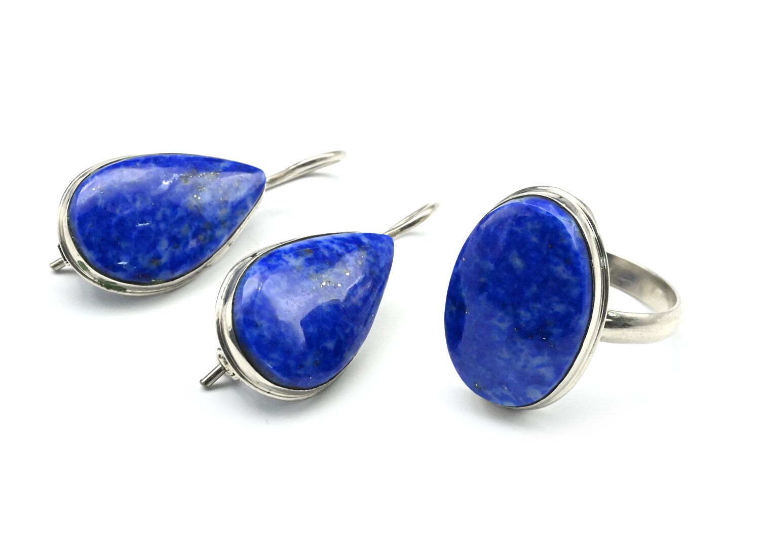 Комплект бижутерии: серьги, кольцо, лазурит