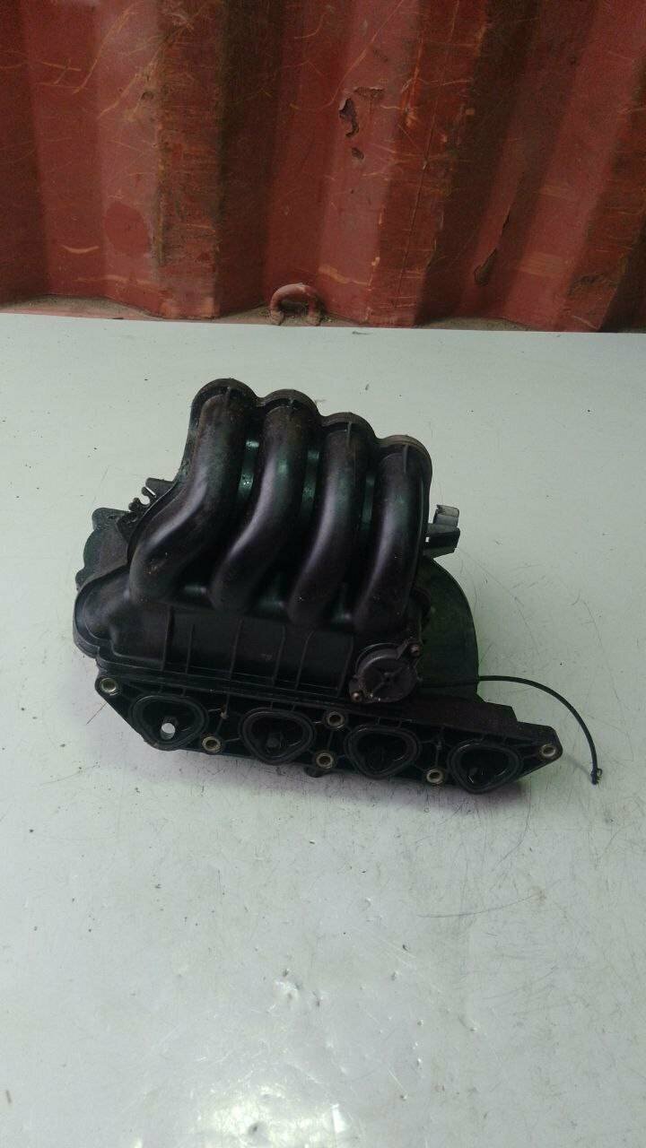 Впускной коллектор Volkswagen Golf 4 2000 2900302879