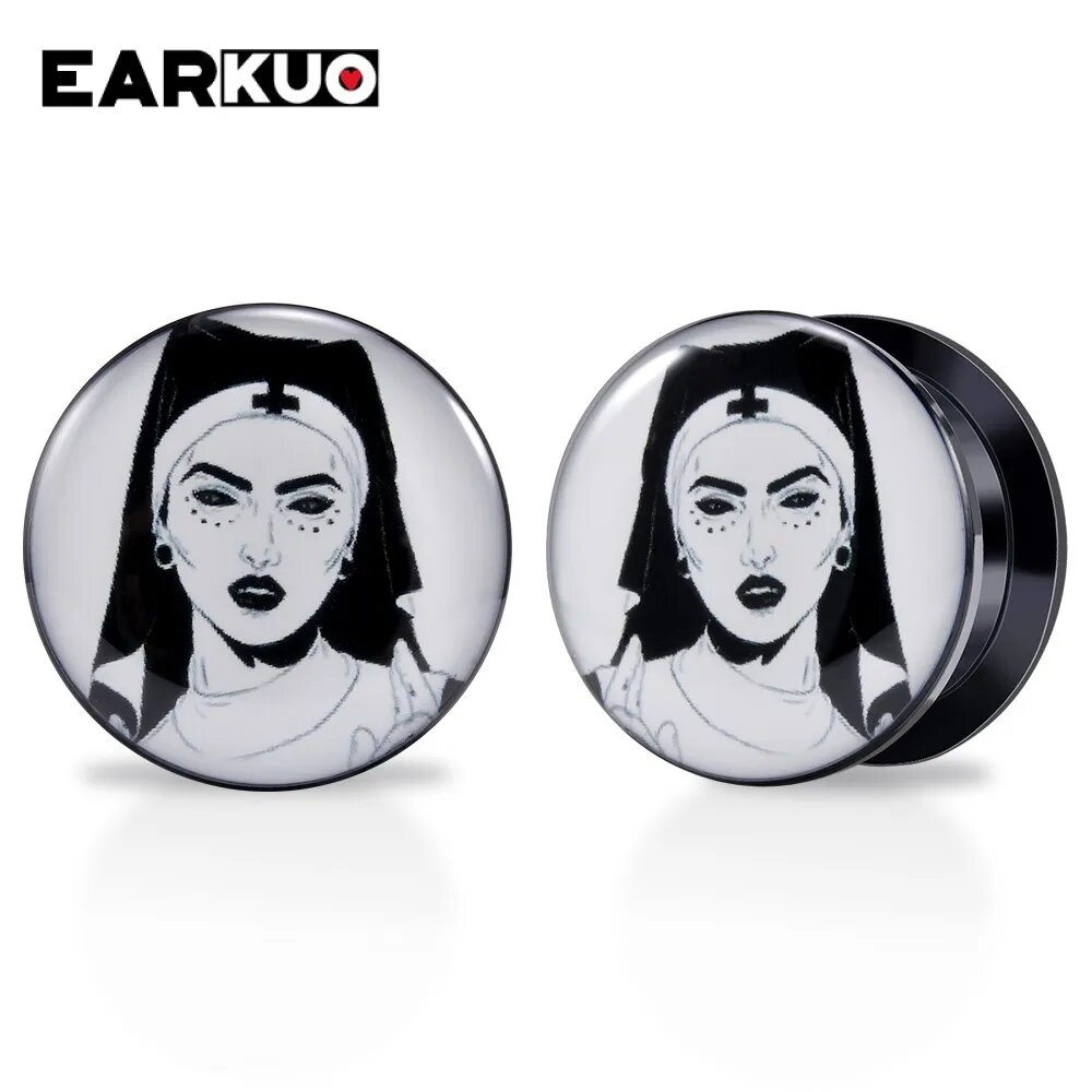 Пирсинг EAR KUO