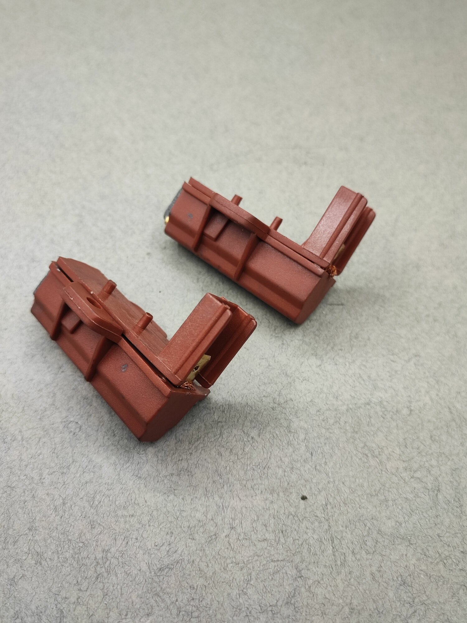 Щетки двигателя в корпусе для стиральной машины комплект 2 штуки