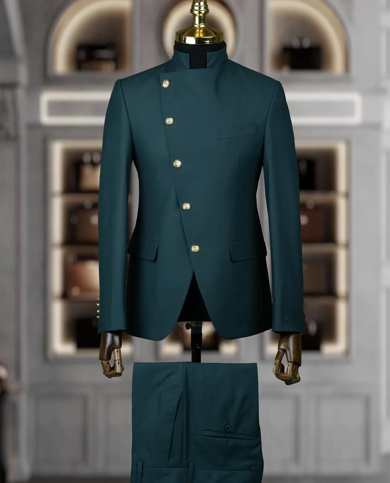 Костюм классический