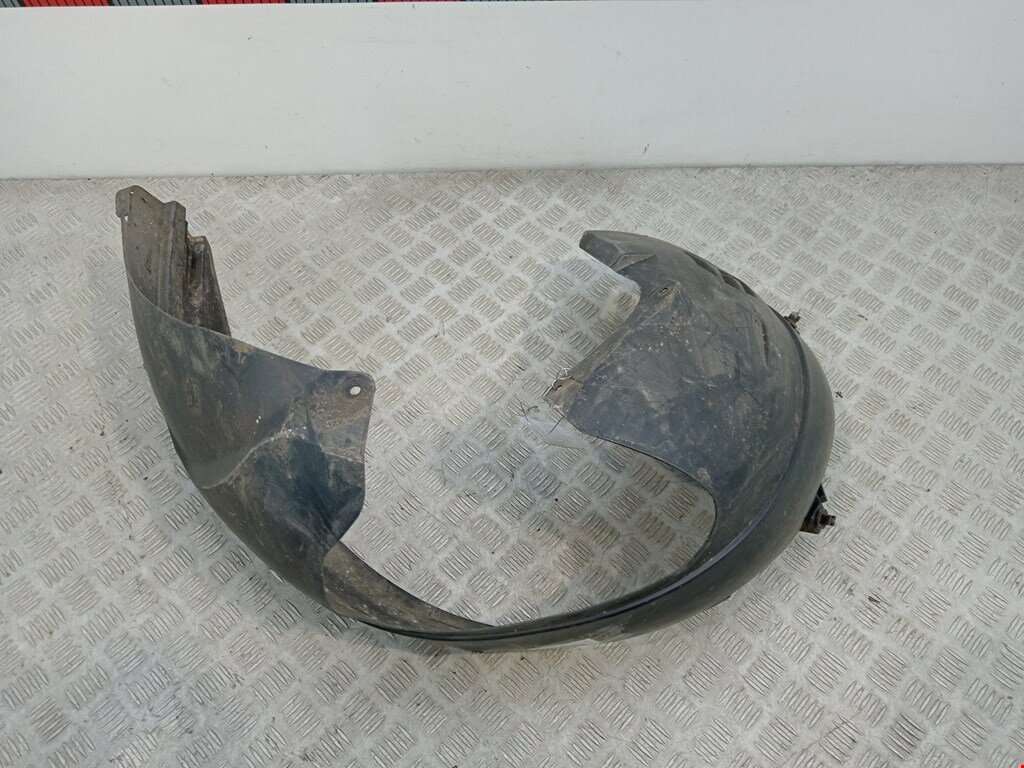 Подкрылок (защита крыла) передний правый Ford Fiesta 5 2S6X16114AD арт. 2211493