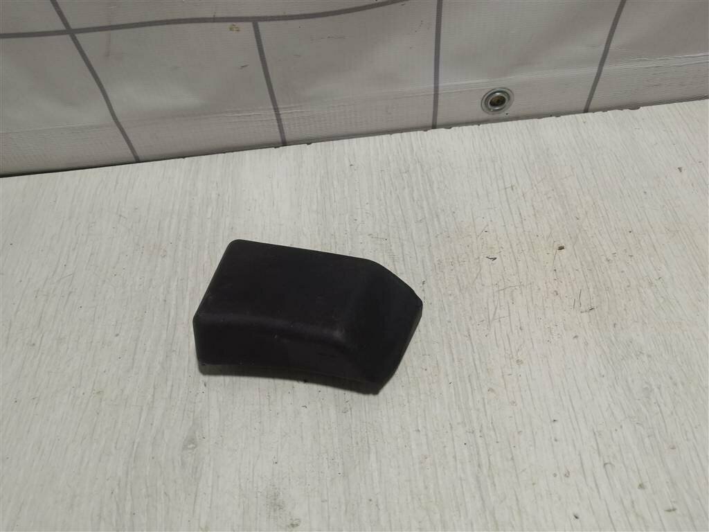 Накладка (кузов внутри) Skoda Octavia A4 1U 2000-2011