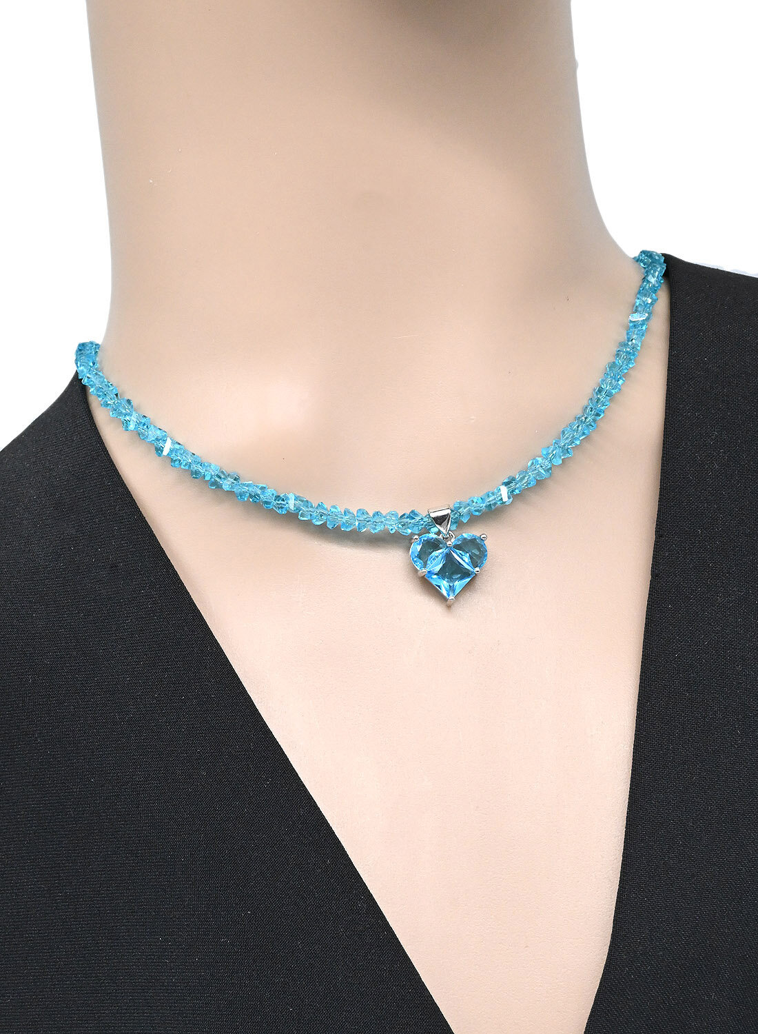 Бусы, циркон