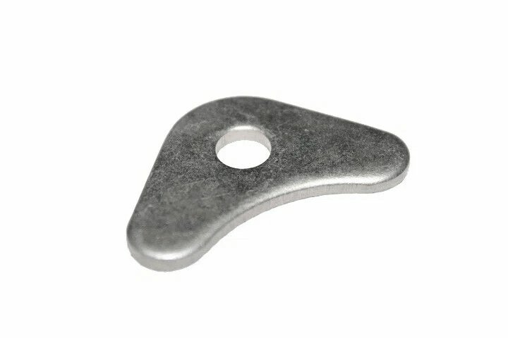 Пластина угловая болтов крепления крышки ГБЦ для ВАЗ 2101-2107 Классика, Лада 4x4 Нива