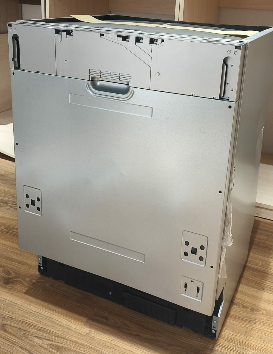 Посудомоечная машина Delonghi DDW06F Basilia (уцененный товар) встраиваемая