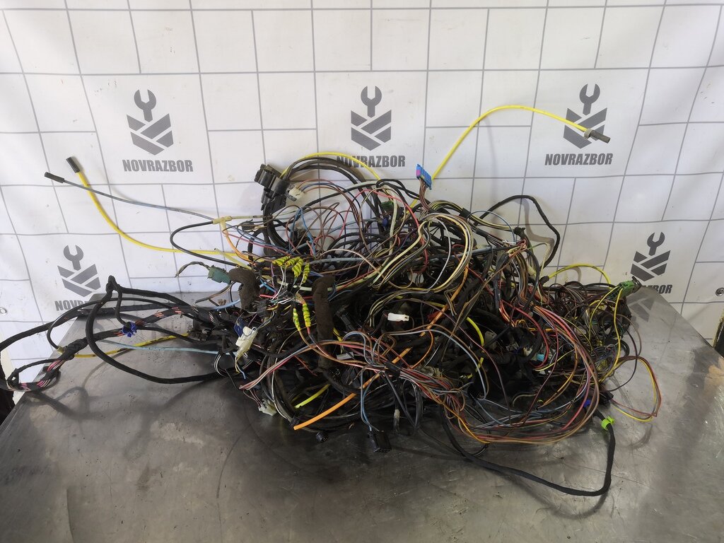 Проводка (коса) VW Passat B3 1988-1993