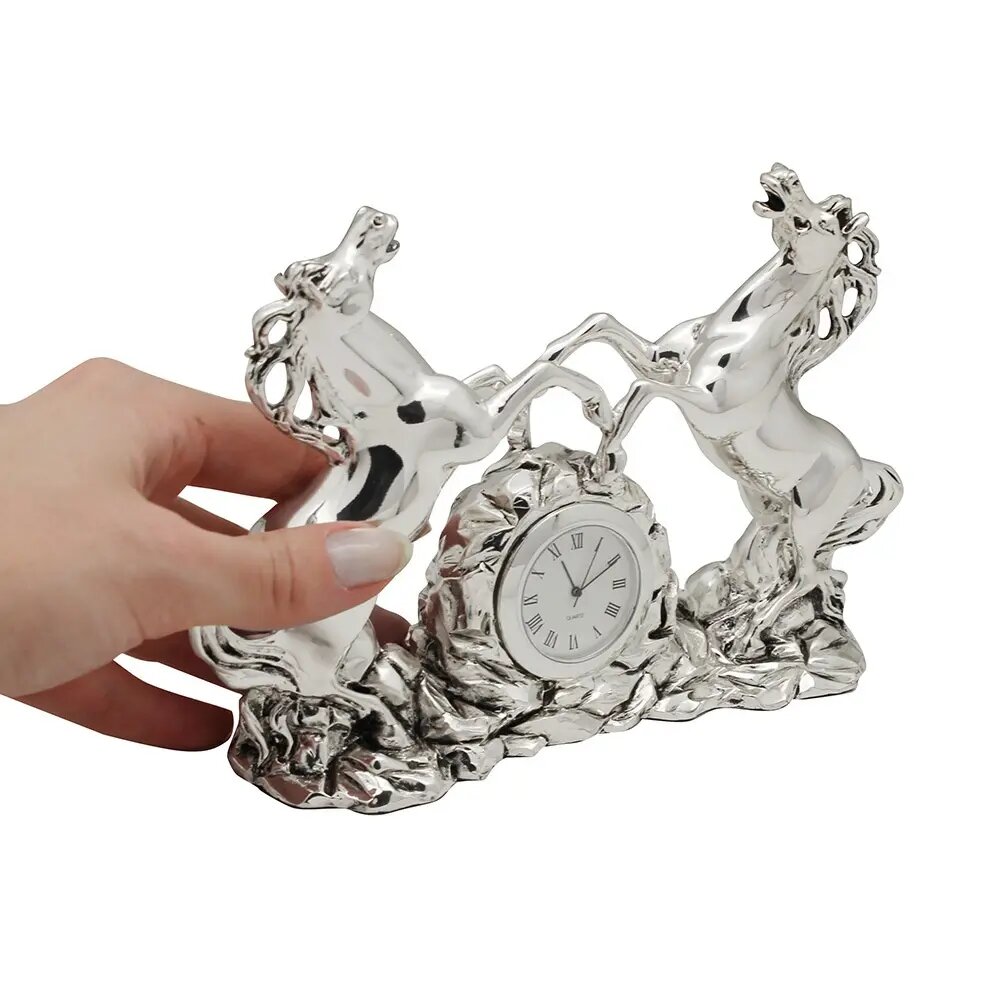 Часы "Пара лошадей"