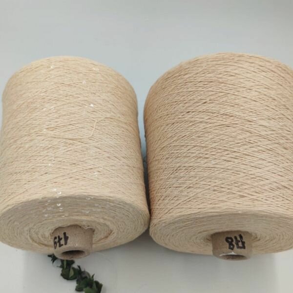 Пряжа Пайетки 2мм на хлопке(микропайетки) 2-179 светло-желто-бежевый с прозрачными пайетками с11д 200г