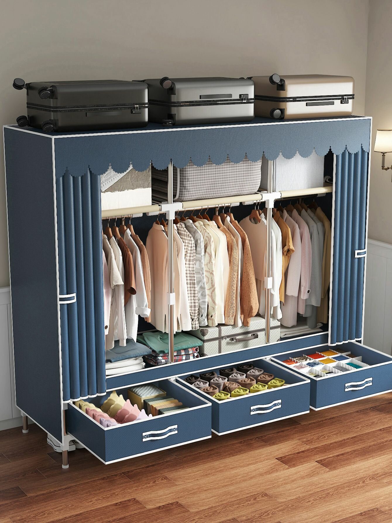 Тканевый шкаф для одежды в прихожую и спальню напольный