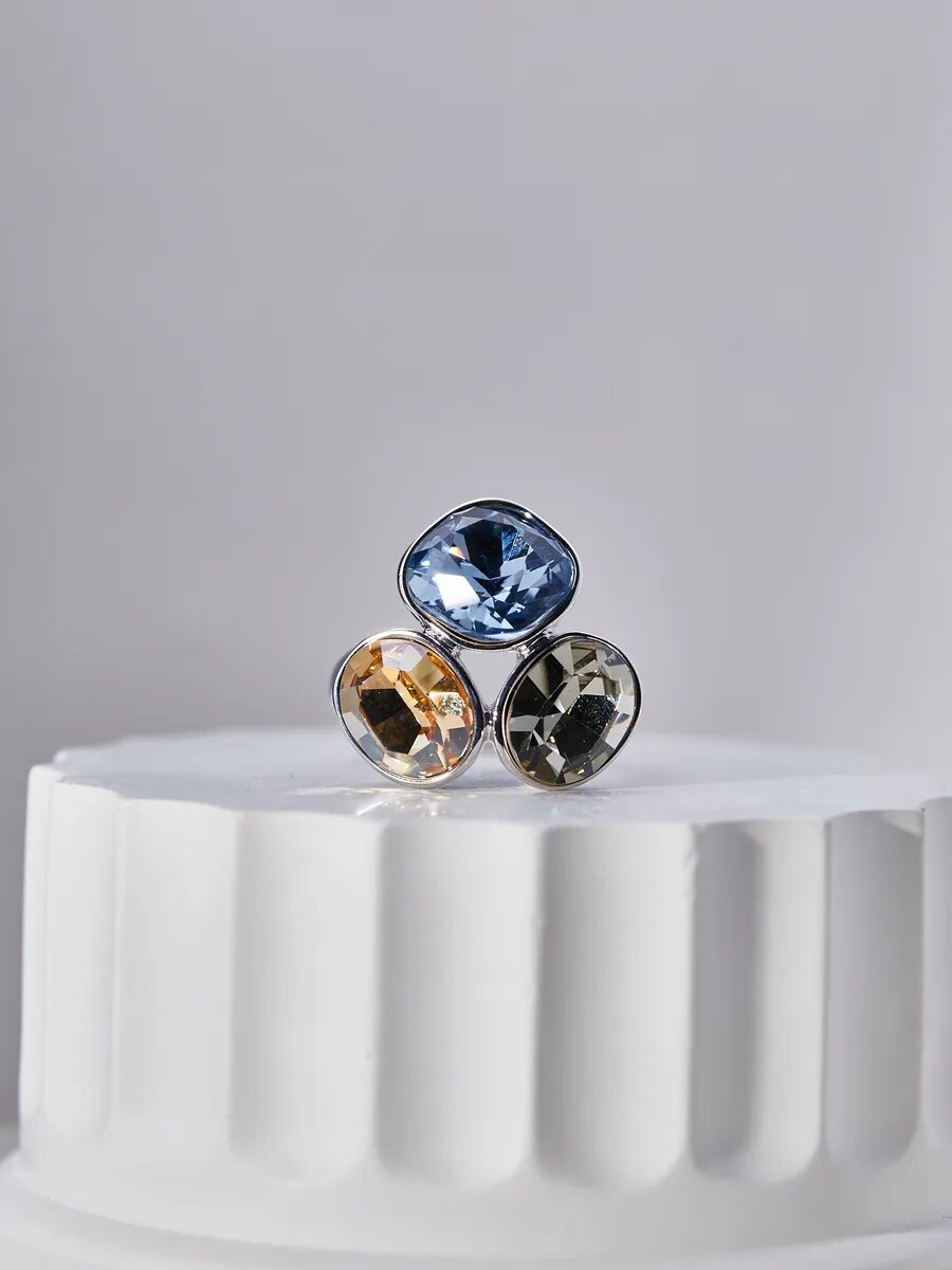 Кольцо, кристалл, циркон, кристаллы Swarovski, фианит, безразмерное, белый, серый, голубой, желтый, синий — фото 1