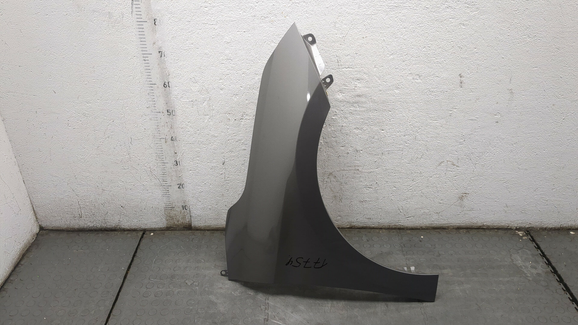 Крыло правое переднее Hyundai Elantra Б/У