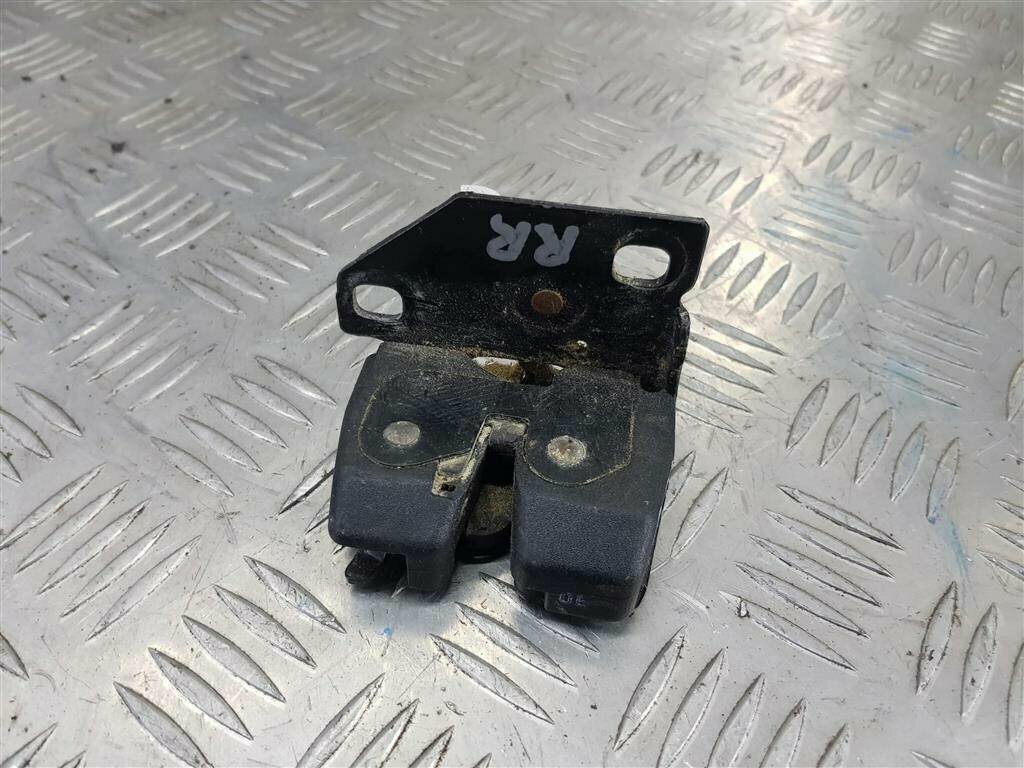 Замок двери распашной правый Б/У для Fiat Doblo II (2010—2015) 51908208