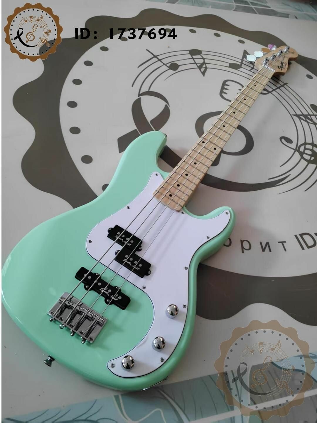 Fende squier sonic PJ бас 4 струн