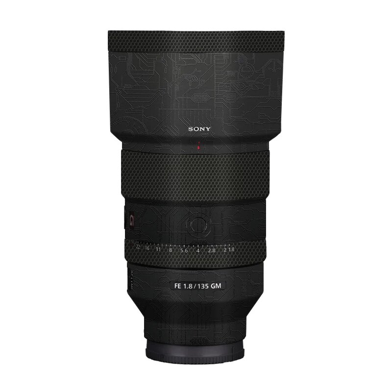 Защитная пленка 3M полного покрытия для объектива Sony FE 135mm F1.8 GM - черный схемный, технологичный узор,