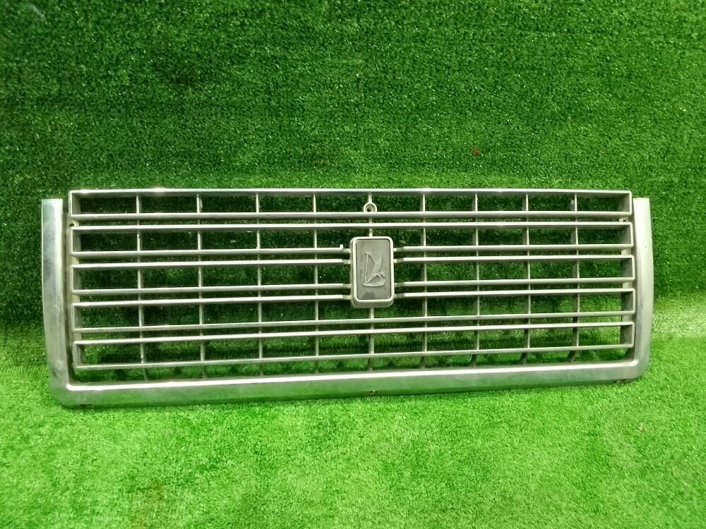 Решетка радиатора ВАЗ (LADA) 2107 I (1982 2012) Б/У с пробегом