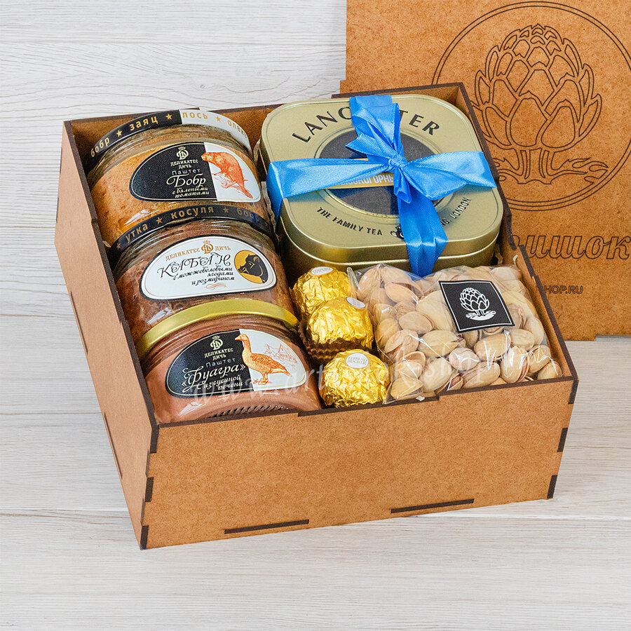 Подарочный набор с орехами, паштетами и чаем ART-Box #510