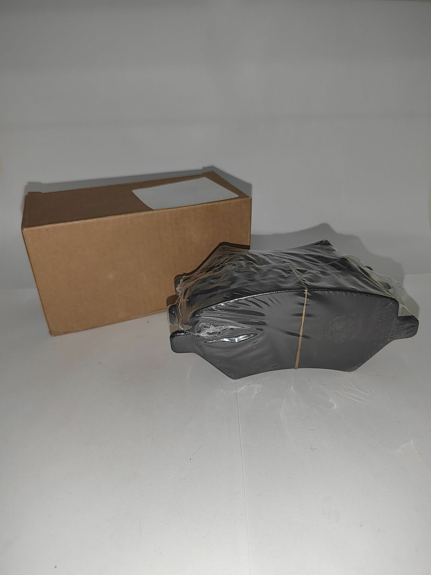 Колодки тормозные передние Х60. SS35001