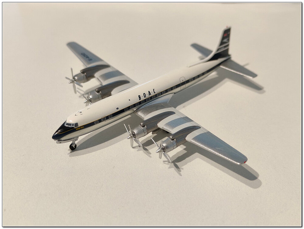 Модель коллекционная AEROCLASSICS Douglas DC-7C boac g-aoid (длина 8,55 см)