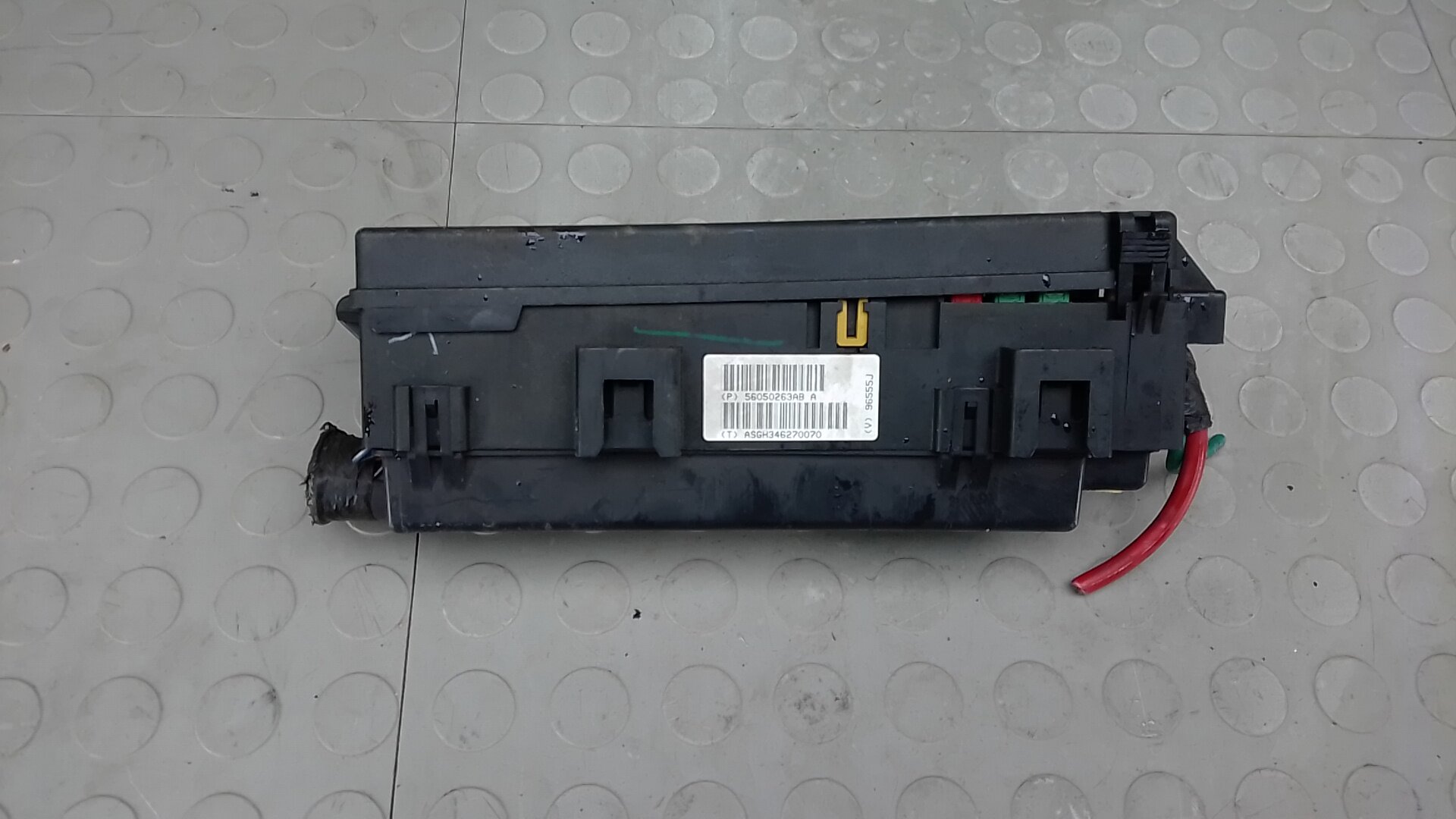 Блок предохранителей JEEP GRAND CHEROKEE WJ