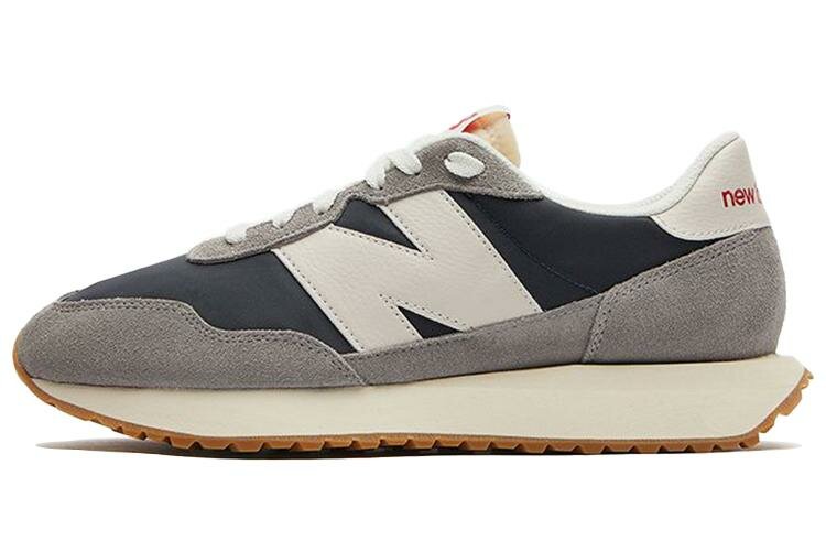 Кроссовки 237