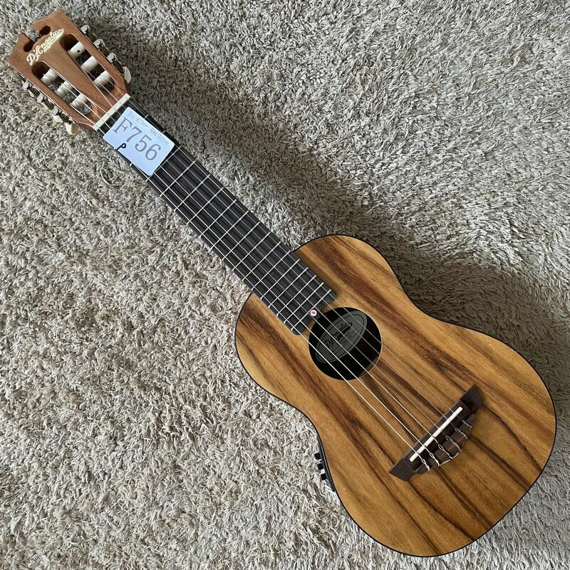 Электроакустическая гитара D'Angelico (США) 28" мини, акация, классическая форма, встроенный звукосниматель