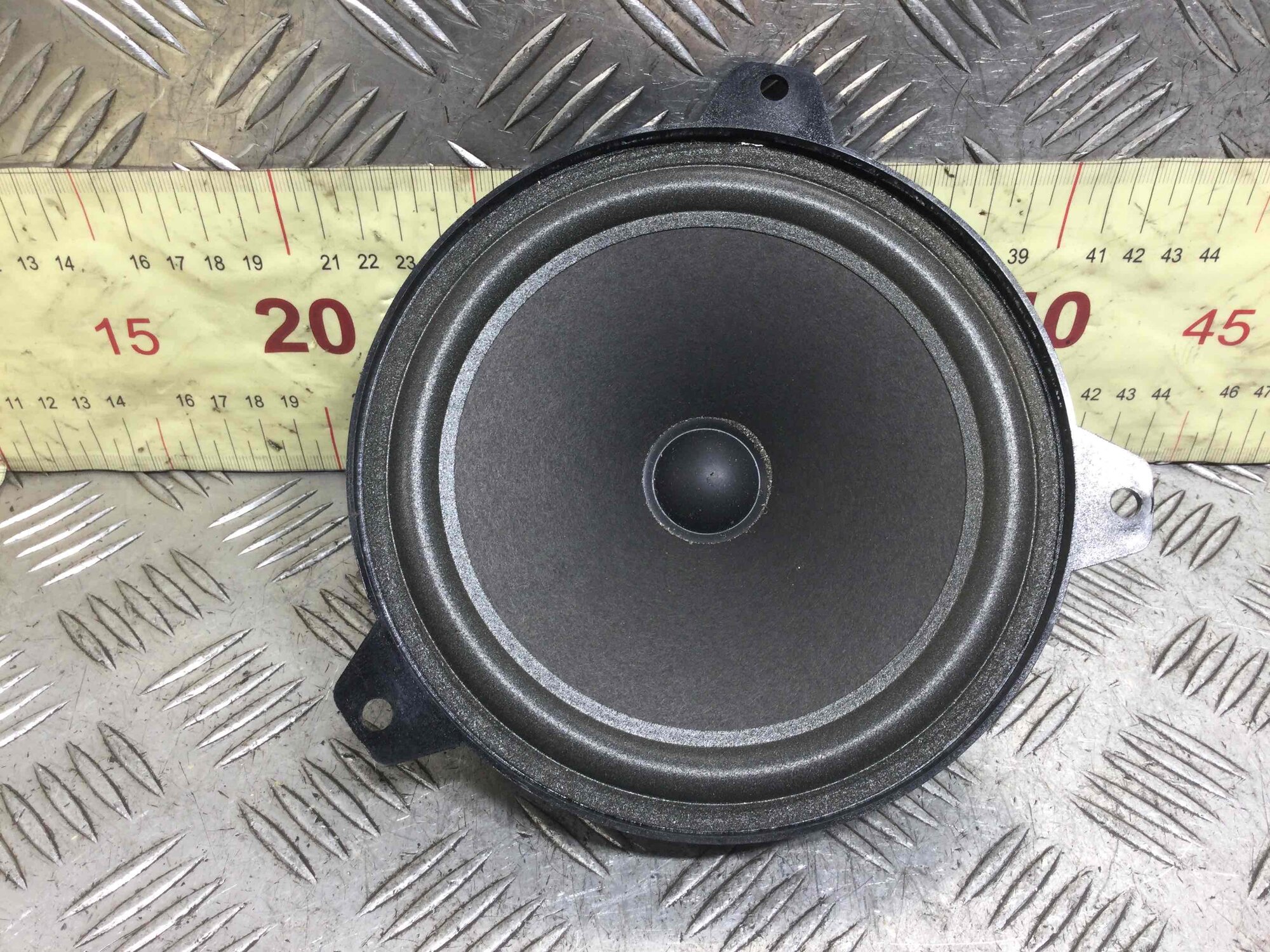 Б/У Динамик двери передней правой BMW 3-Series 3-Series E46 1998 - 2006 2004 г.