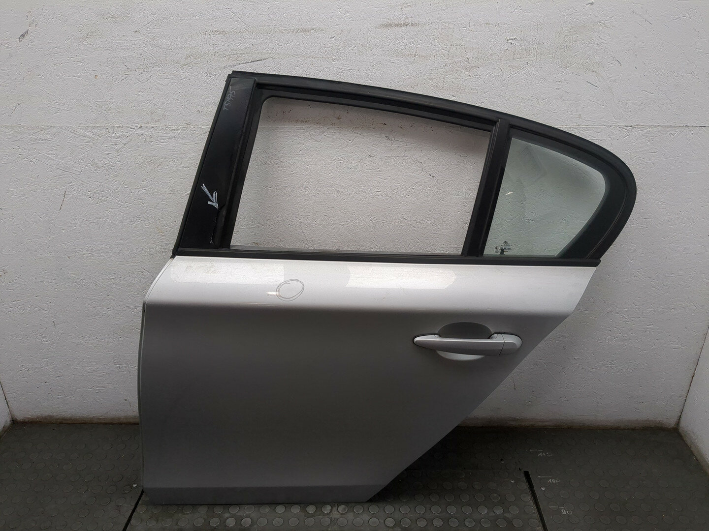 Дверь боковая (легковая) левая задняя BMW 1 E87 Б/У