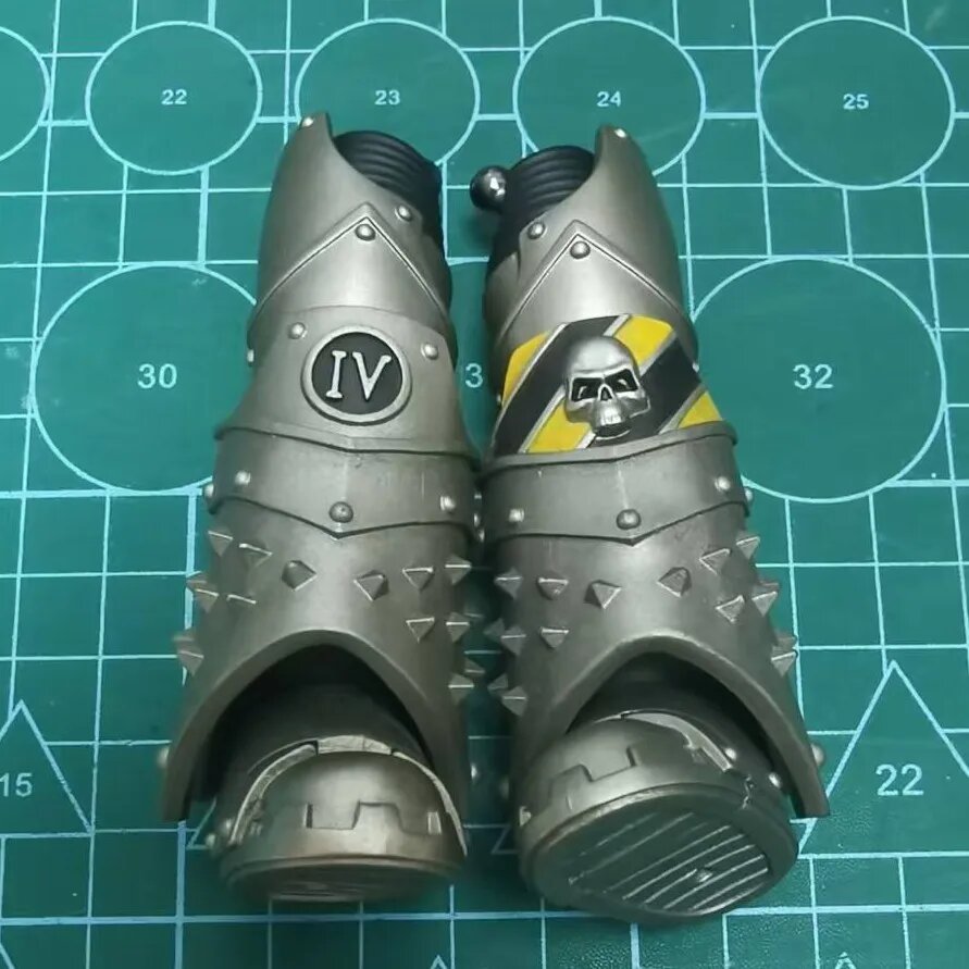 JOYTOY Warhammer 1/18 Tyrant Siege Terminator