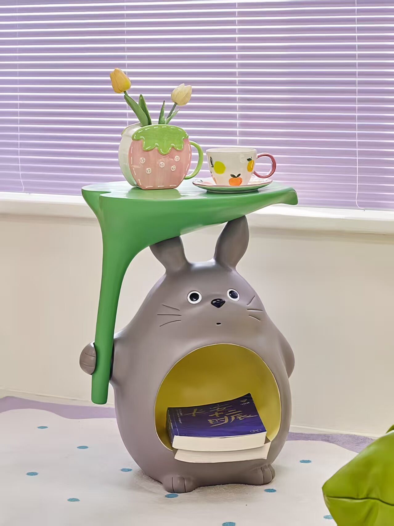 Столик кофейный Totoro, эпоксидная смола, серый, современный стиль