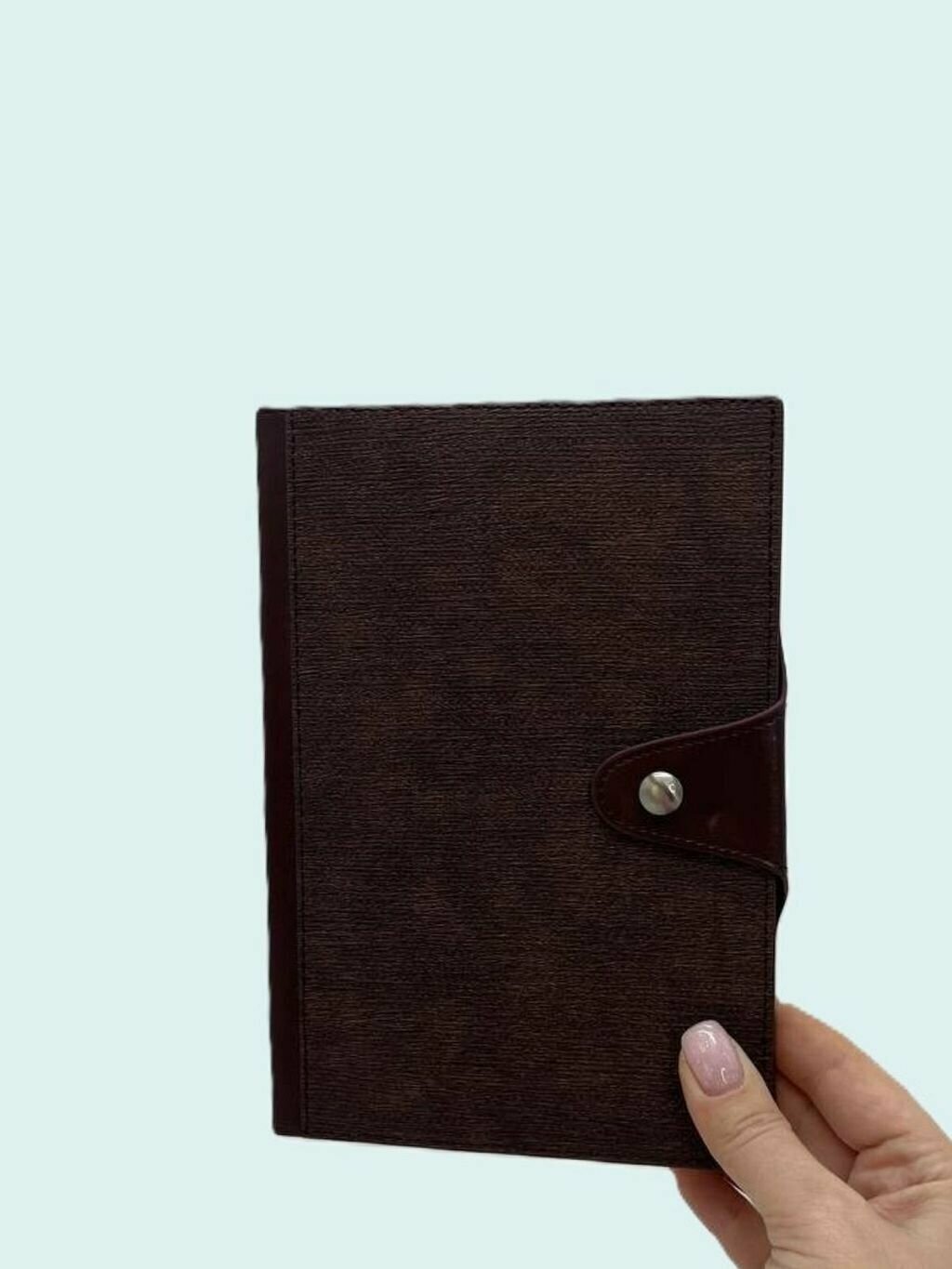 Блокнот А5 100 л. линейка на магнитной кнопке коричневый (201688323-1-xD07)