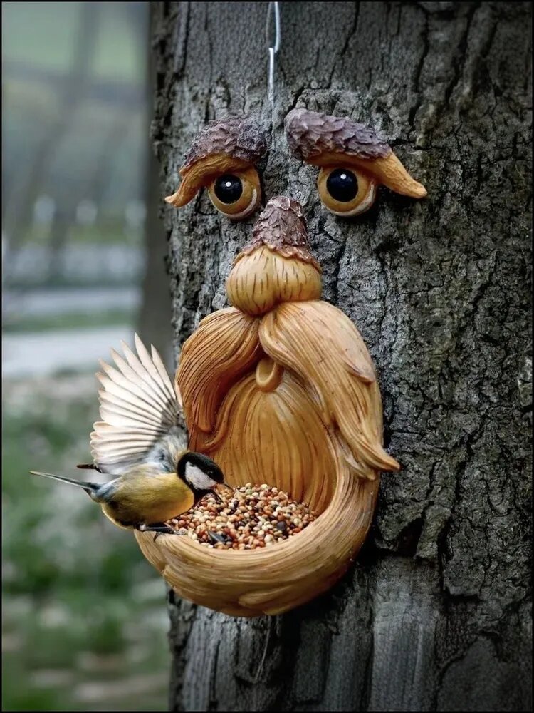 Фигурка садовая