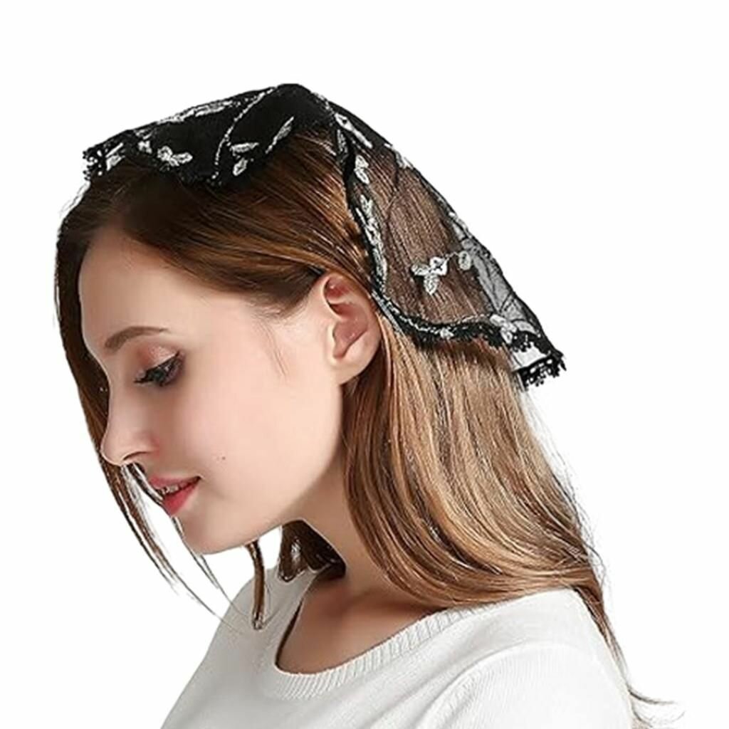 Кружевная мантилья для церкви, Черный