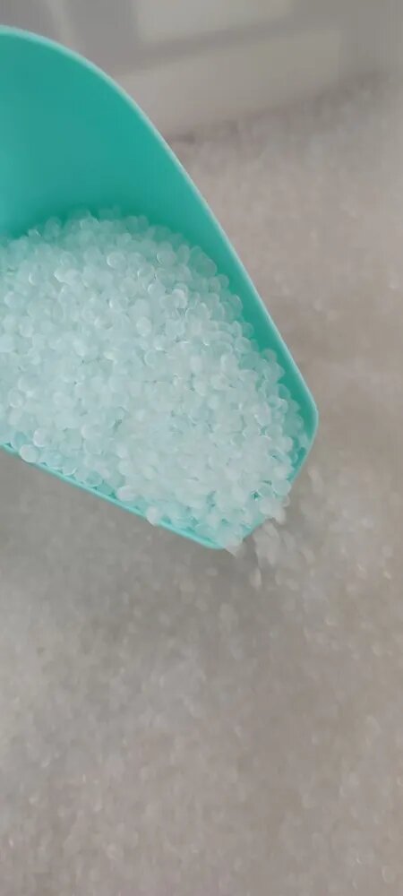 Пластиковый гранулят полипропилена - наполнитель для искалочек, утяжелитель для кукол, рукоделия и других игрушек. 1кг