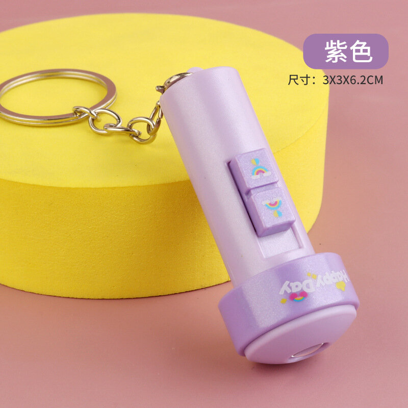 Миниатюрный фонарик-брелок для ключей, призы для детского сада, маленький фонарик в форме макарон, парный брелок для