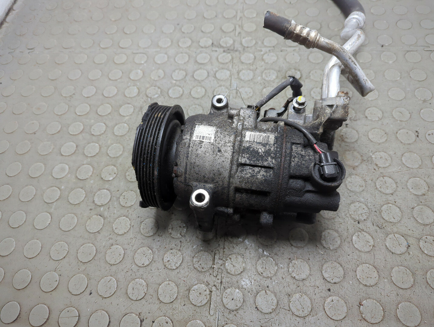 Компрессор кондиционера Renault Scenic Б/У