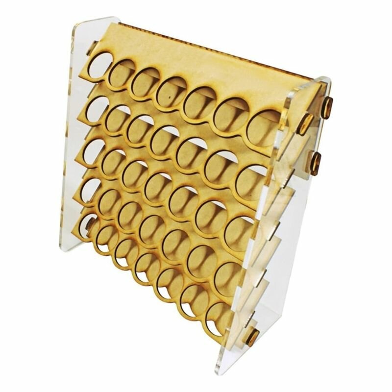 Деревянный стеллаж для хранения краски